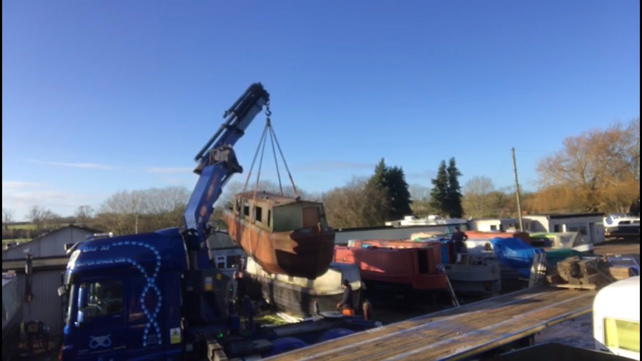 61. Floor access and a flying Narrowboat - YouTube