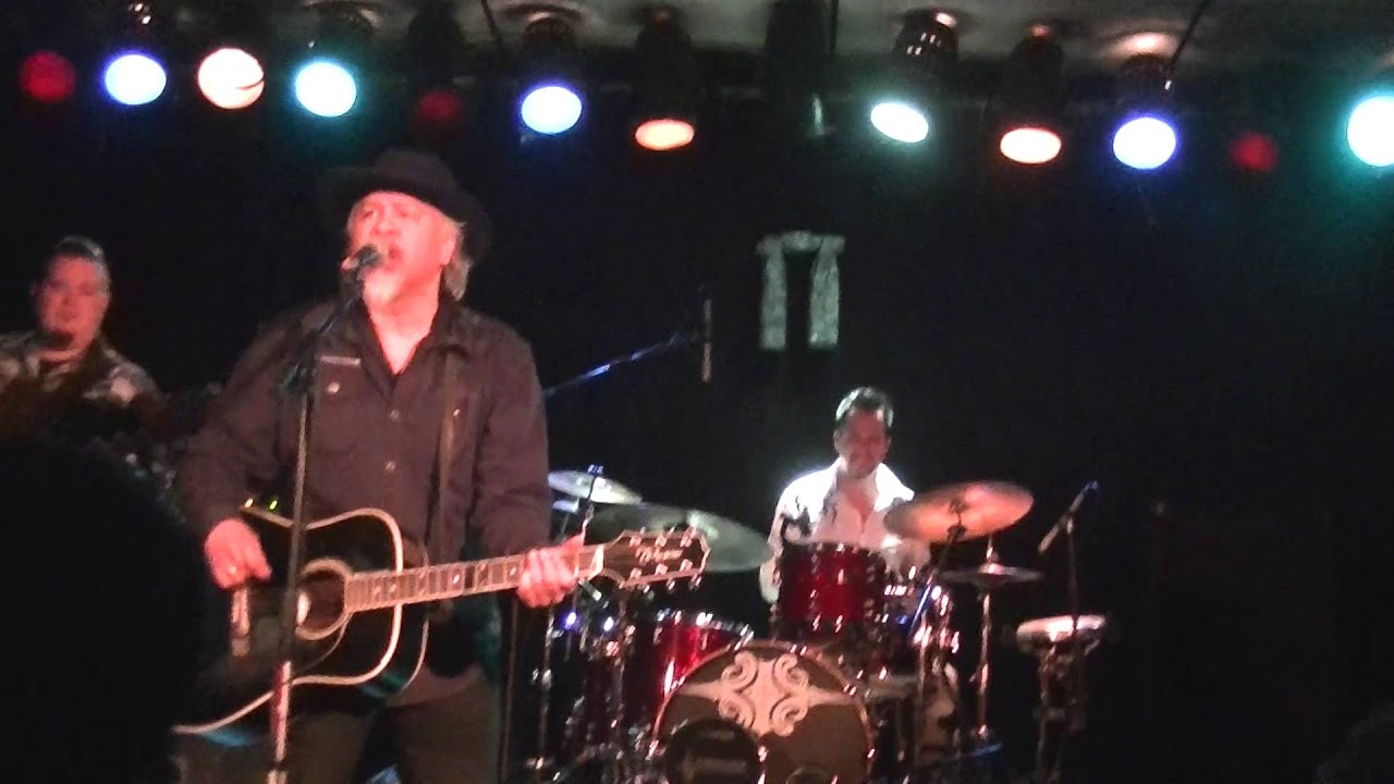 Sam Llanas-Black, White and Blood Red live in Milwaukee, WI 12-27-14 ...