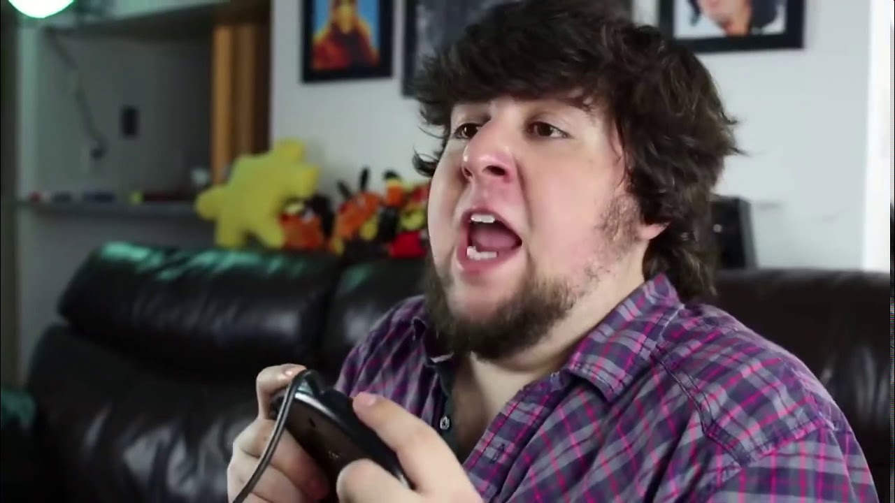 Jontron I’m scared I’m movin on! - YouTube