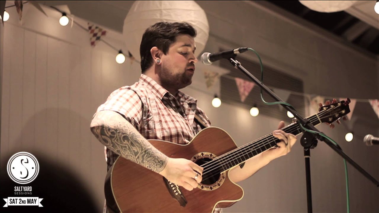 Steph Macleod - 'Light Beams' (Live at Saltyard Sessions) - YouTube