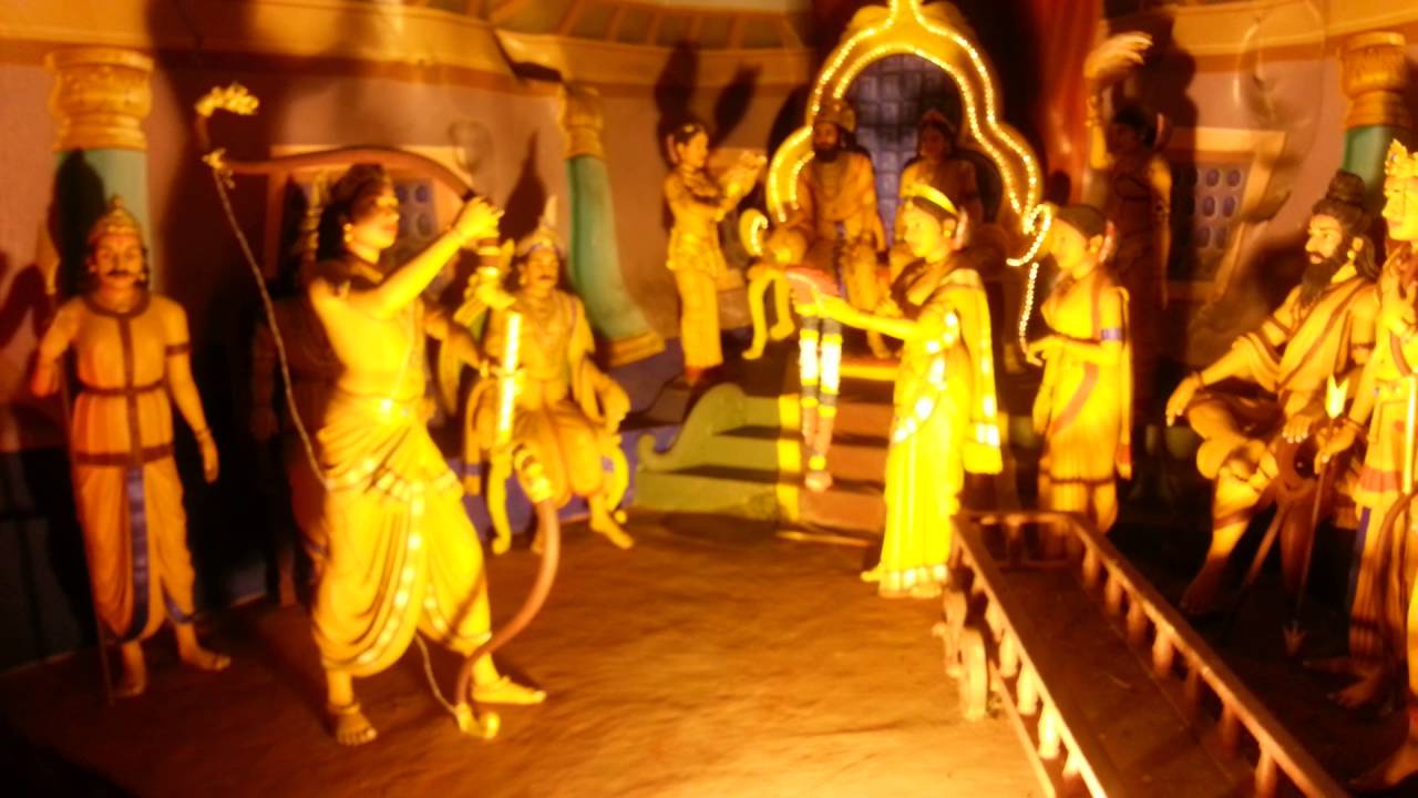 BATU CAVE TEMPLE INSIDE HISTORY ABOUT RAMAYAN - YouTube
