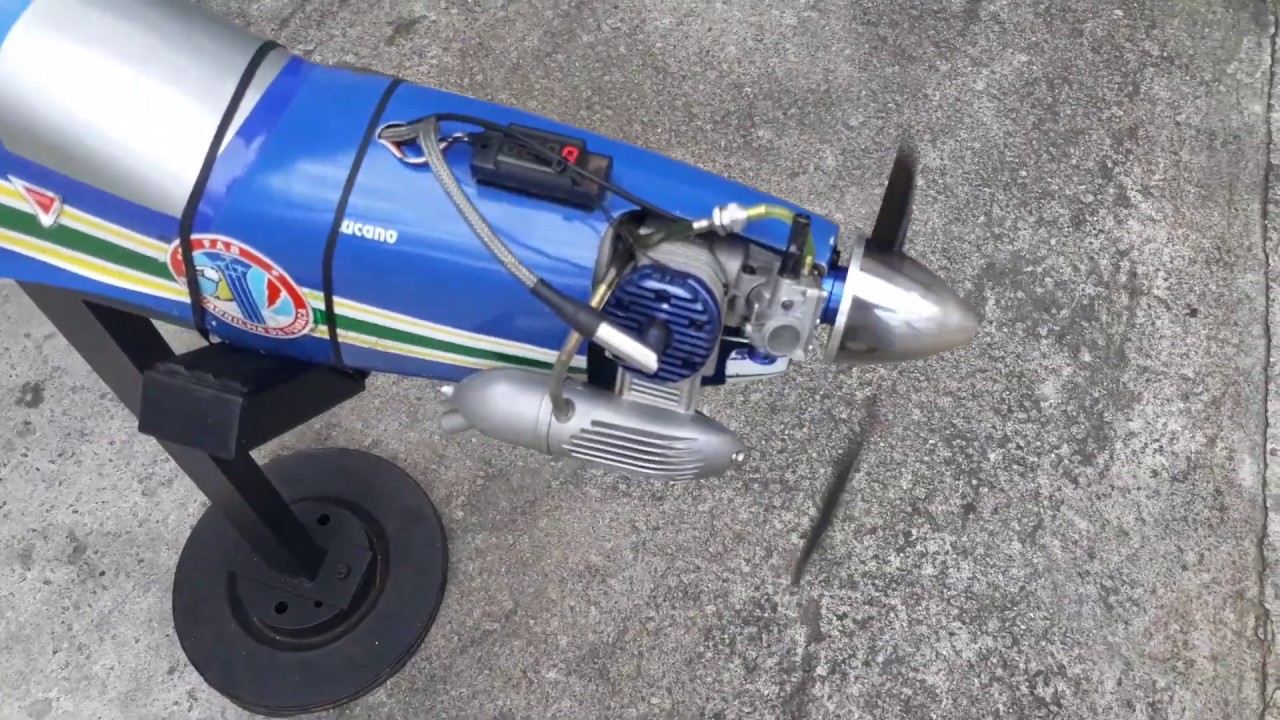 Tucano T-27 da Incoaer com motor NGH TG 9 Gasolina sem bomba - YouTube