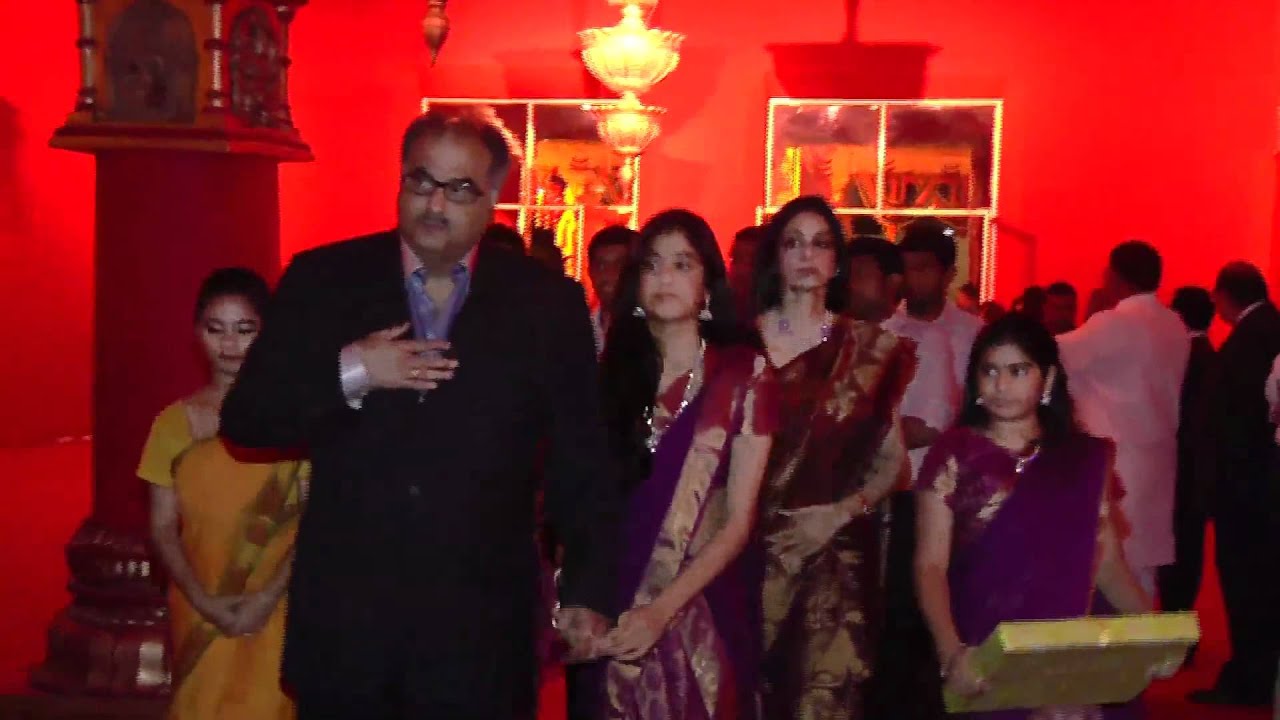 Gvk Reddy Family Wedding DYK Akhil Akkineni Was First Engaged To GVK
