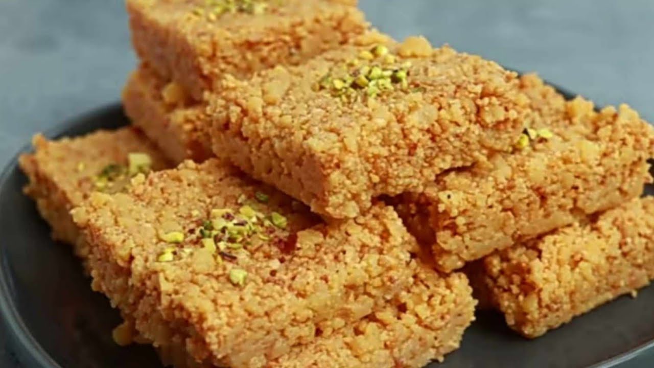 রাজকীয় স্বাদের ডিমের হালুয়া বা বরফি || ডিমের মনসুর/ Dimer Halua, Egg ...