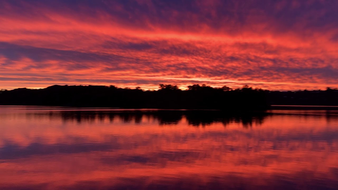 'Magical' Sunset Lights Up Tweed River on New South Wales North Coast ...