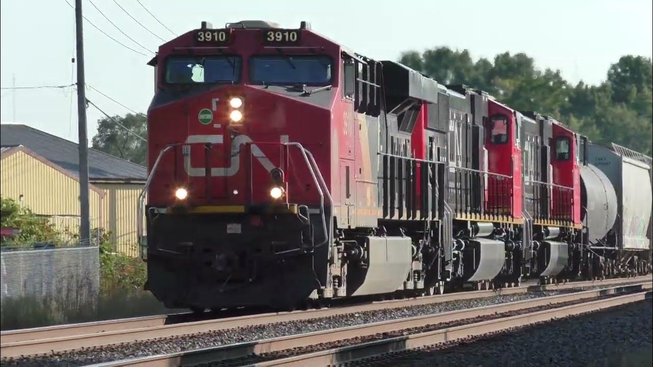 CN M394 w/ 2 Fresh SD75IACC Rebuilds - YouTube