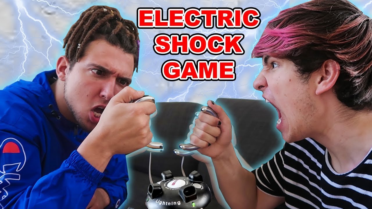 ELECTRIC SHOCK GAME W/ ROOMMATES - YouTube