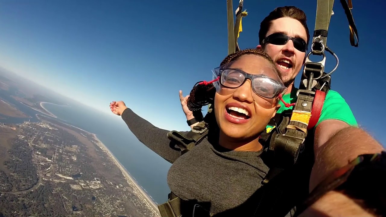 I WENT SKYDIVING FOR MY BIRTHDAY!!!! THE BEST EXPERIENCE EVER - YouTube