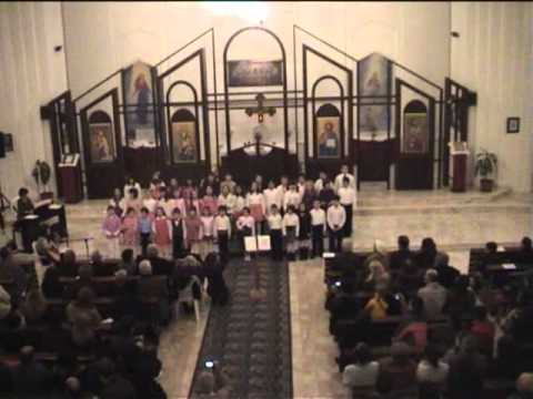 Colindam Iarna.wmv - YouTube