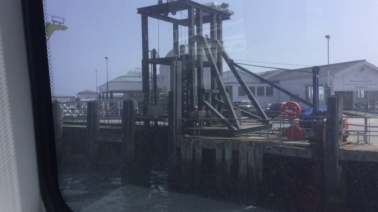 Leaving Ryde Pier Head on Fastcat - YouTube