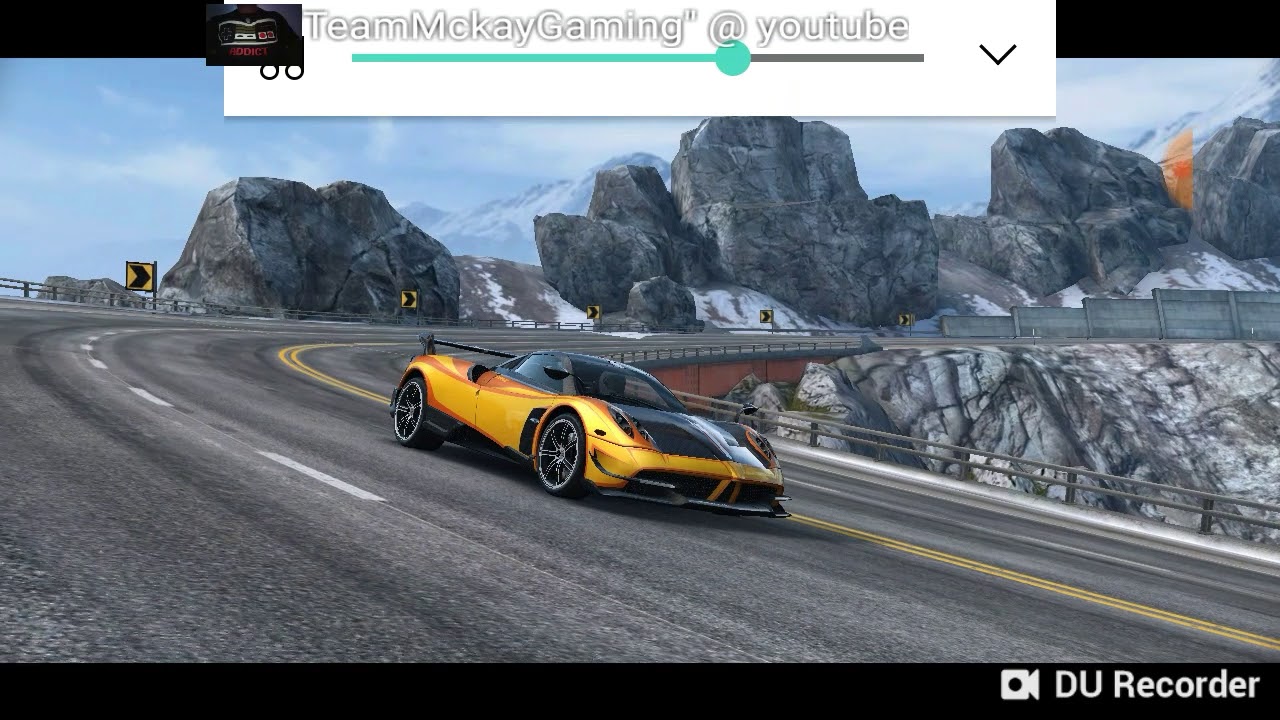 Racing the Pagani - YouTube