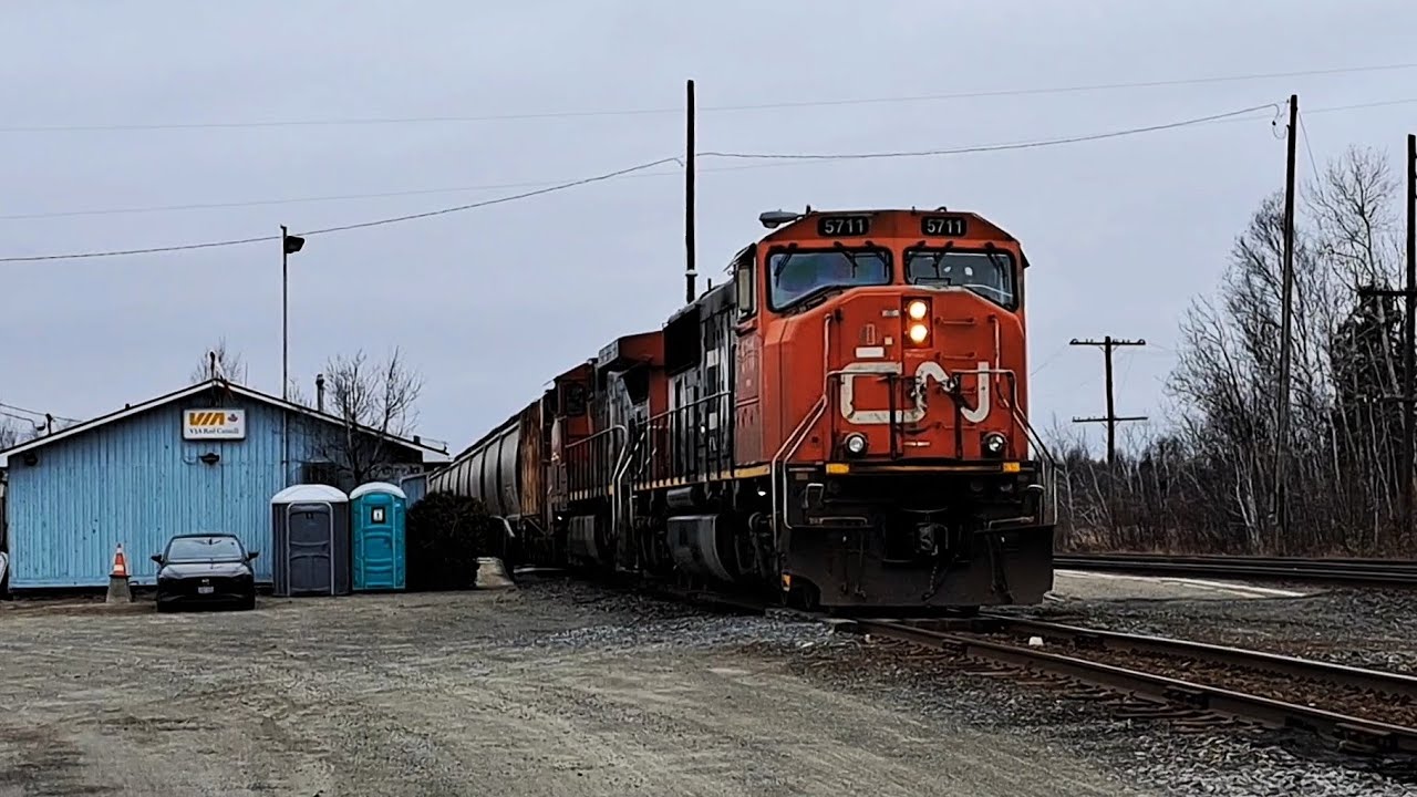 Nice Looking & Red EMD SD75I Leader on Local Freight Train CN 594 ...
