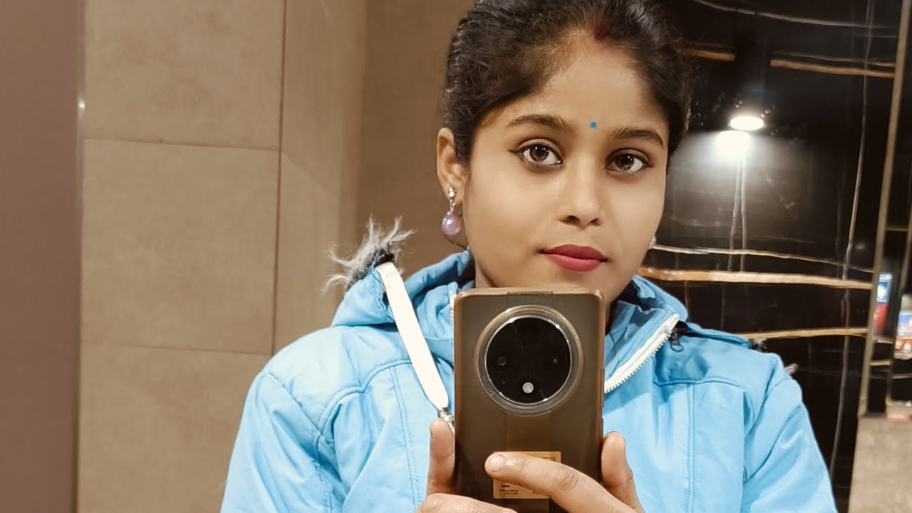 Priya Raj is live Apollo hospital 🏥 - YouTube