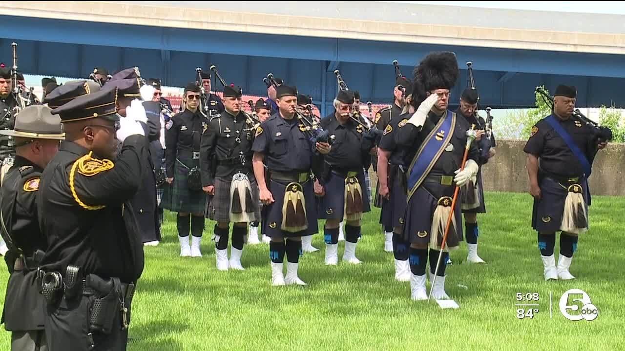 WATCH: Fallen police officers honored with memorial parade in Downtown ...