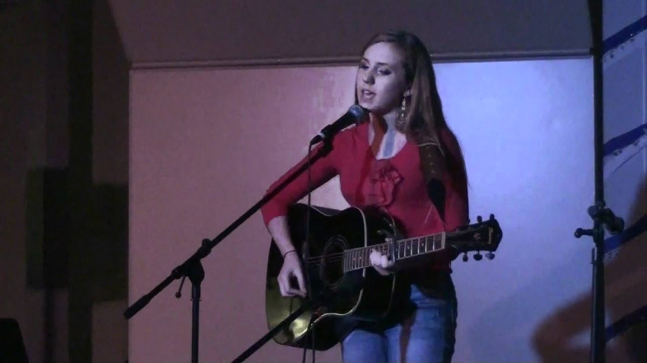 idol25 Jackie Foley - YouTube