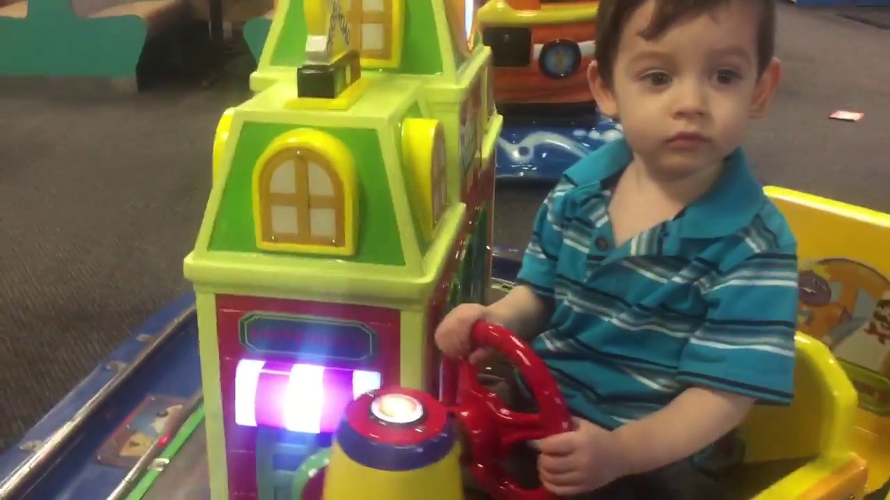 At Chuck E. Cheese riding the train! - YouTube