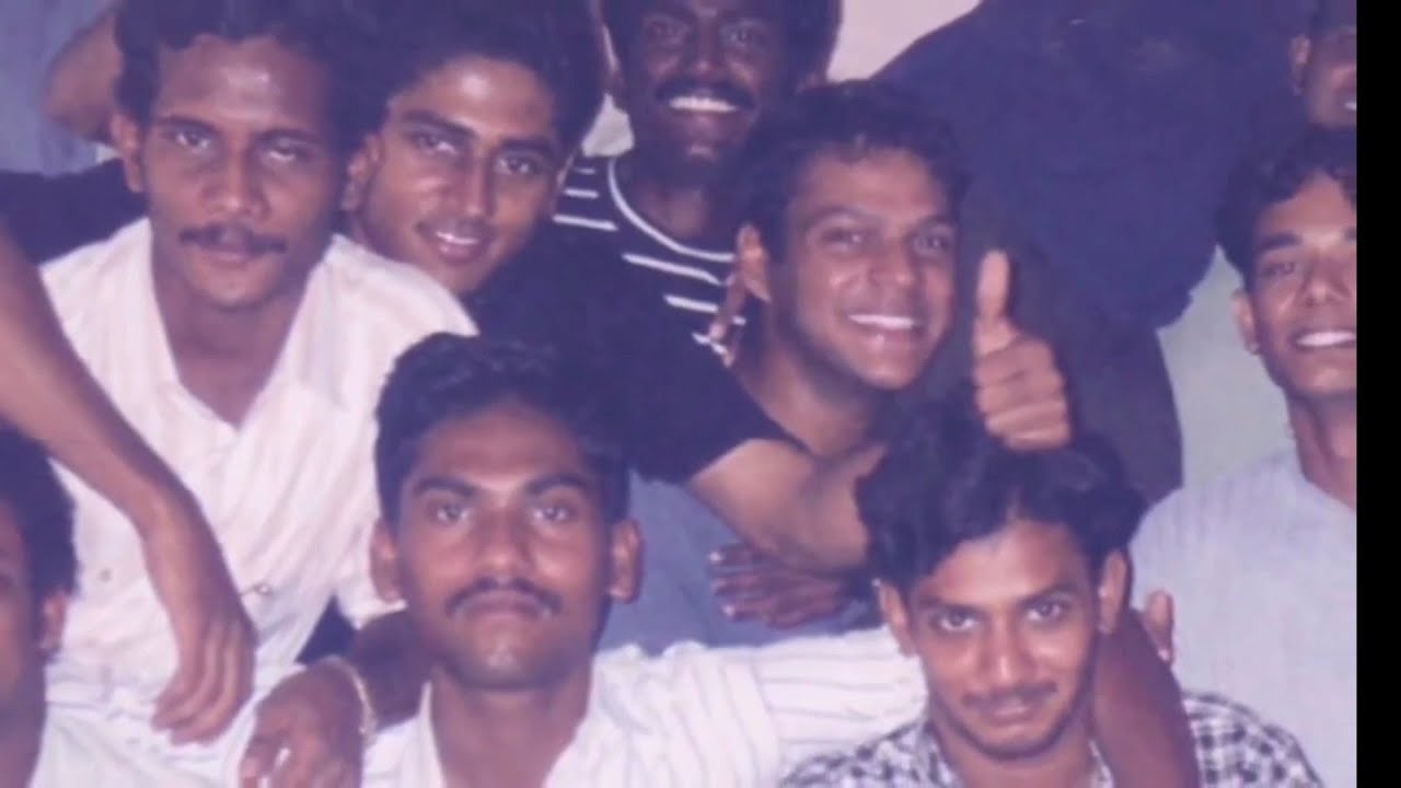 Major Mukund rare pictures.Major Mukund's friends. - YouTube