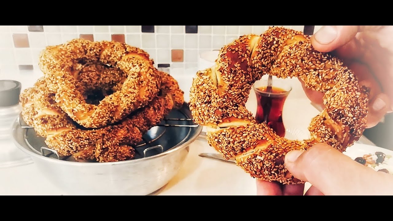 Simit el pan 100% turco acompañado de un típico desayuno con su Té (çay ...