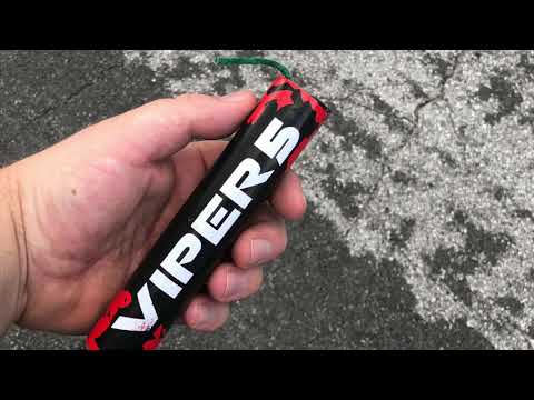 Viper 5 (Huge European Firecracker!) 🧨 and some loud salute rockets 🚀 ...