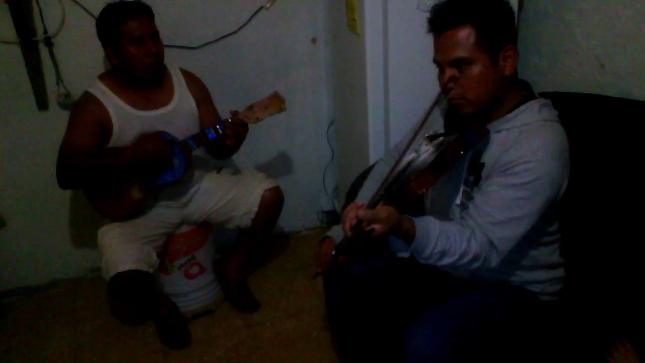 Palzoquico huej.hgo. TRIO CUERVO HIDALGUENSE - ensayando el pavido ...