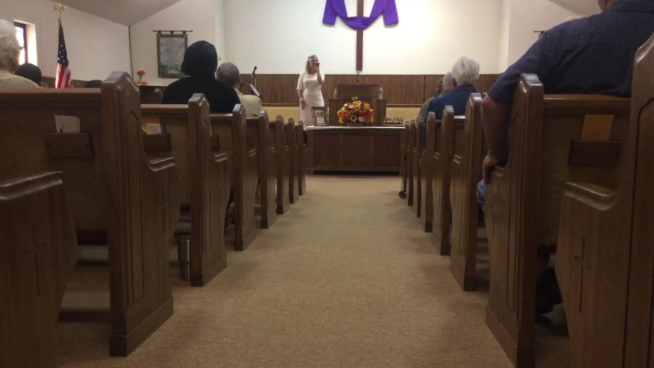 Aimee Garner " We Shall Wear A Robe & Crown" 10-9-16 - YouTube