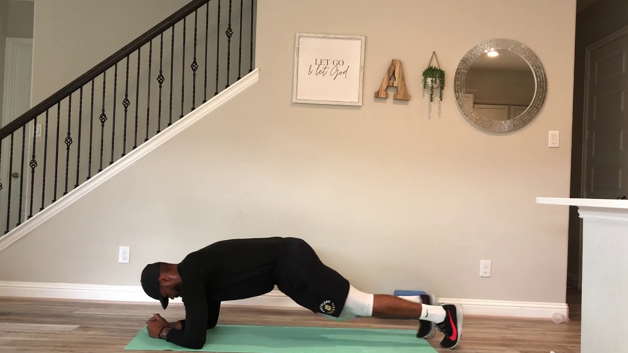 Plank Knee to Elbows - YouTube