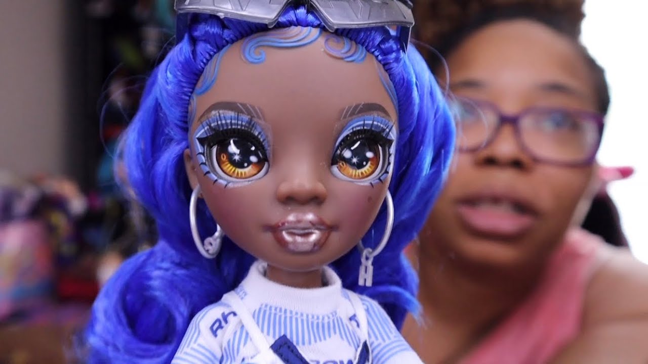 NEW RAINBOW HIGH SERIES 4 DOLL COCO VANDERBILT UNBOXING /SHE HAS BLUE ...