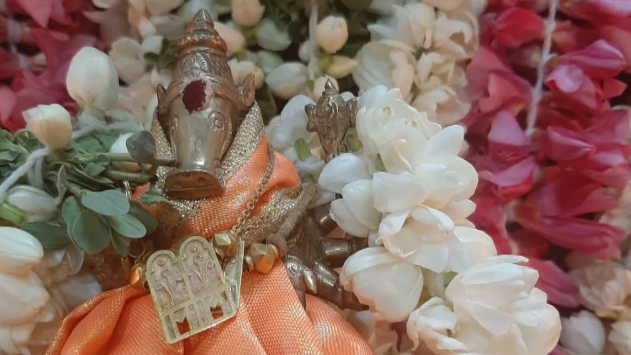 Varahi malai - YouTube