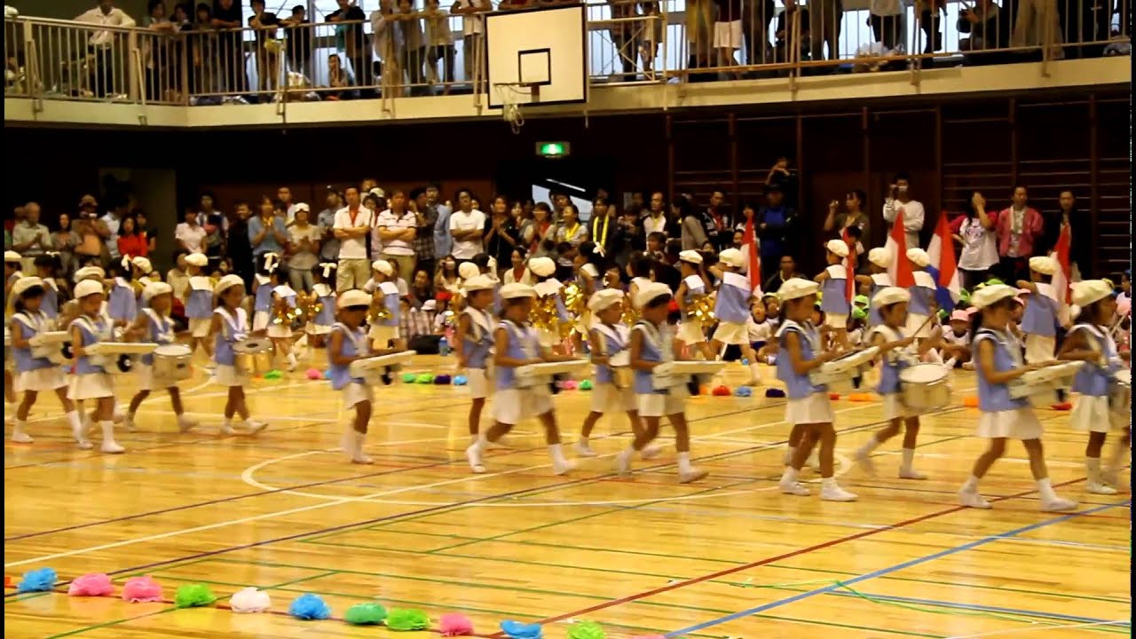 Band Parade( Kindergarten in Japan) - YouTube