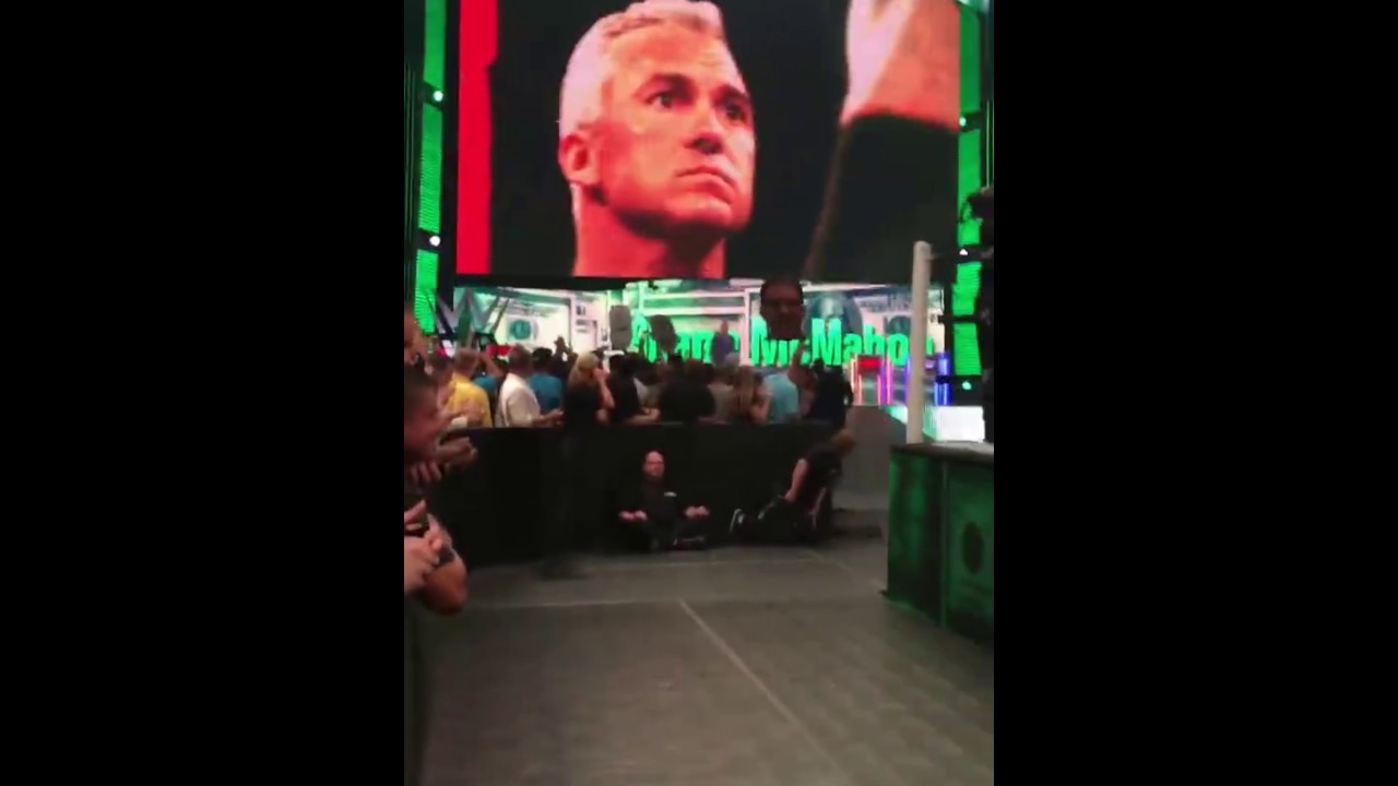 Shane McMahon Makes his entrance at RAW Providence, RI Front row seats ...