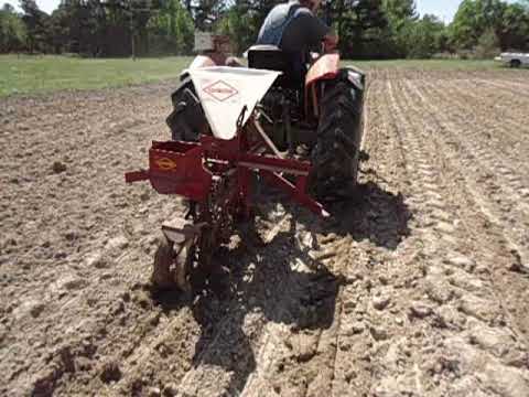 Covington Planter action 10 April - YouTube