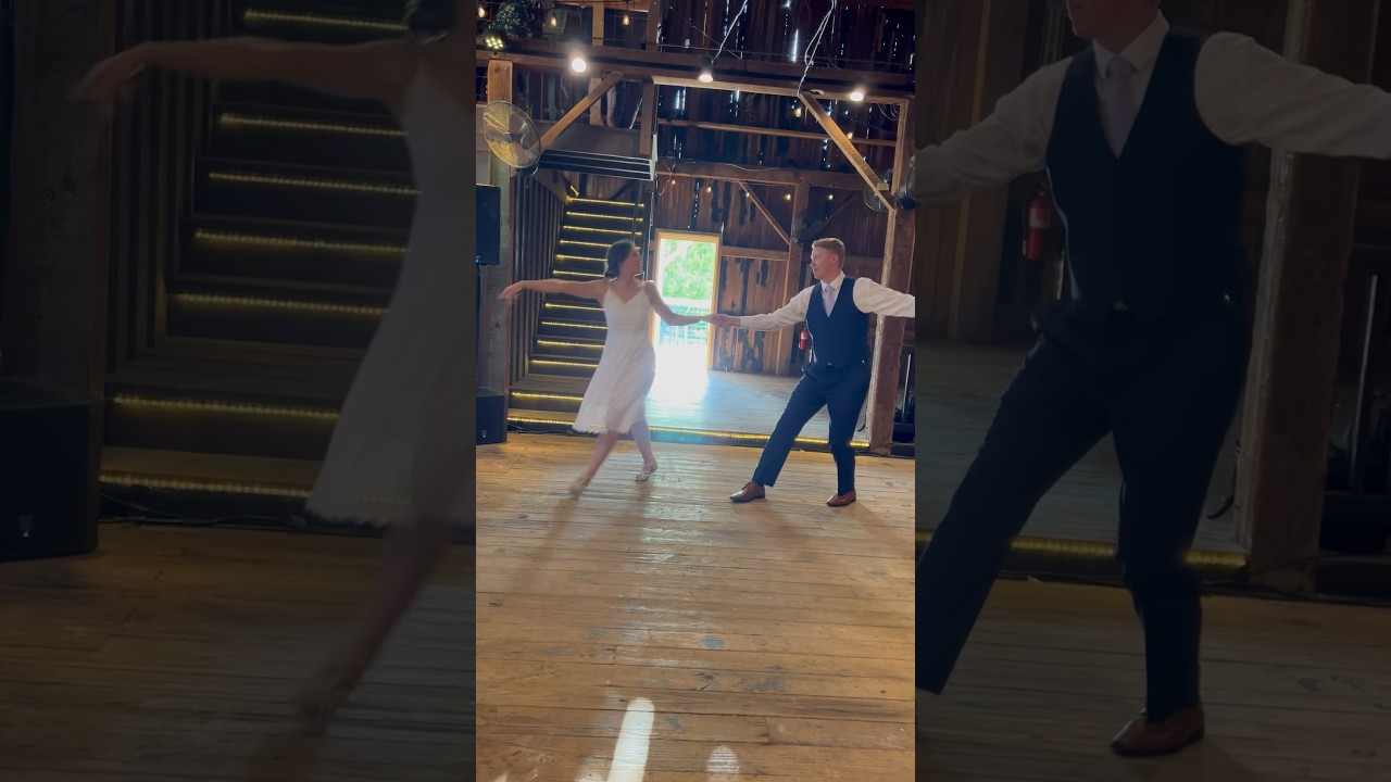 LOVE choreographed first dances! Megan & Cody at Poplar Hill Estate in ...