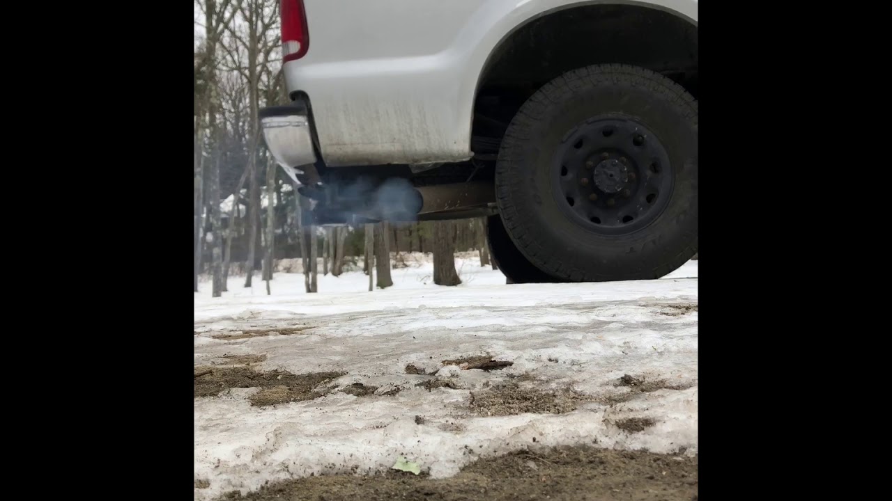 7.3 Powerstroke Old Starter VS New Starter Cold Start - YouTube