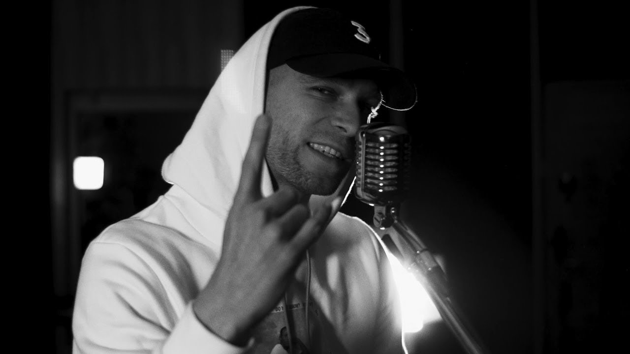 Majk Spirit- Karel |Official Video| - YouTube