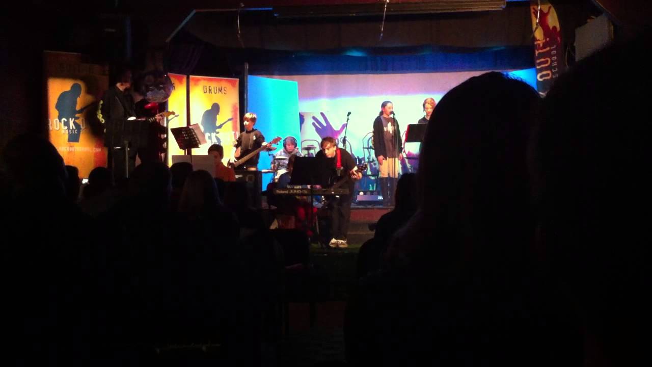 Rock out music school show - YouTube