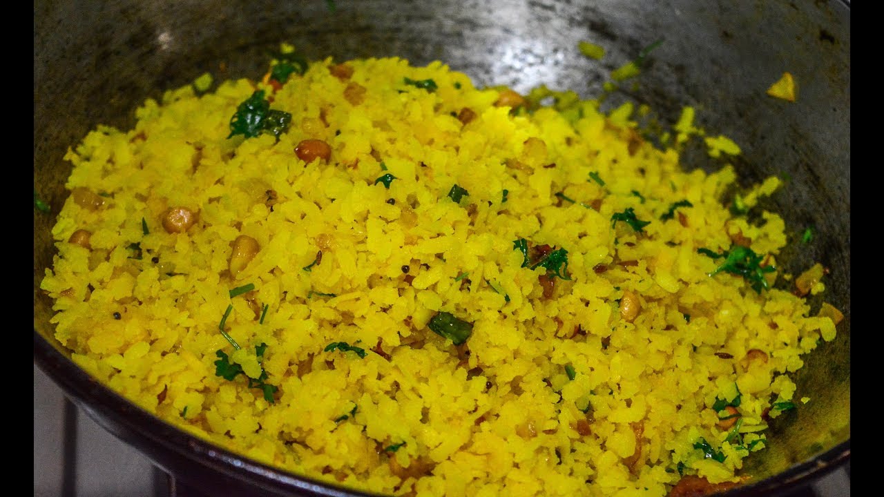 कांदे पोहे | Kanda Poha Recipe | Poha Recipe In Marathi | Maharashtrian ...