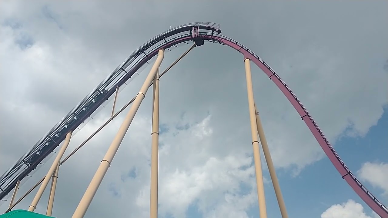 Diamondback lift hill drop at Kings island. - YouTube
