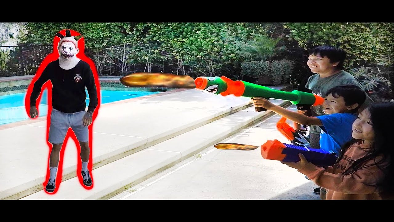 SCARY CLOWN BREAKS INTO OUR HOME!!! EPISODE 1 - YouTube