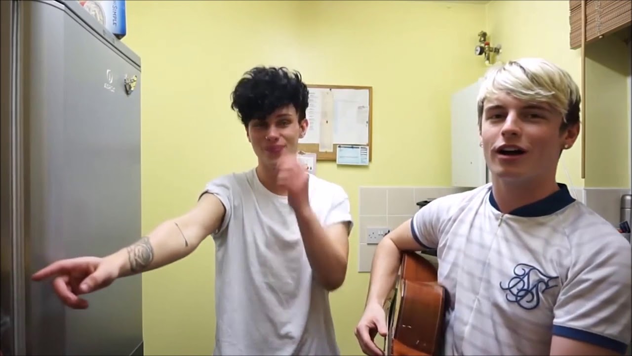 mindy cooking song (full song) - YouTube