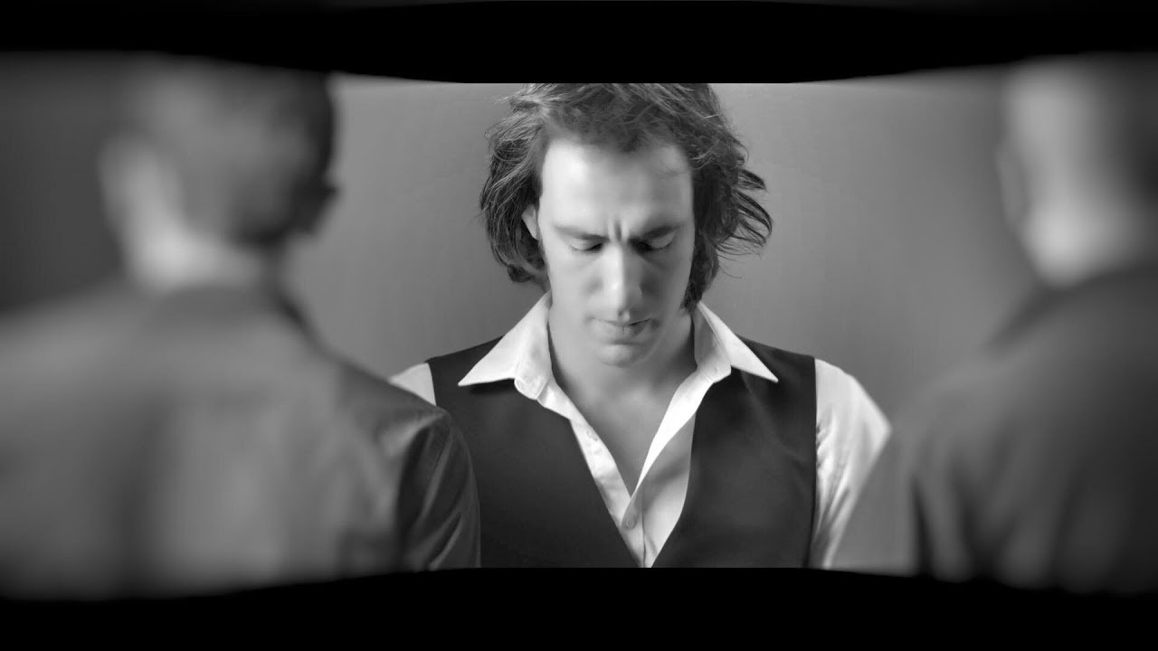 Cameleon - HBABI حبــابي (Clip Officiel) - YouTube