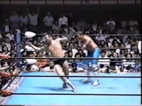 Masa Fuchi vs Richard Slinger (All Japan September 26th, 1993) - YouTube