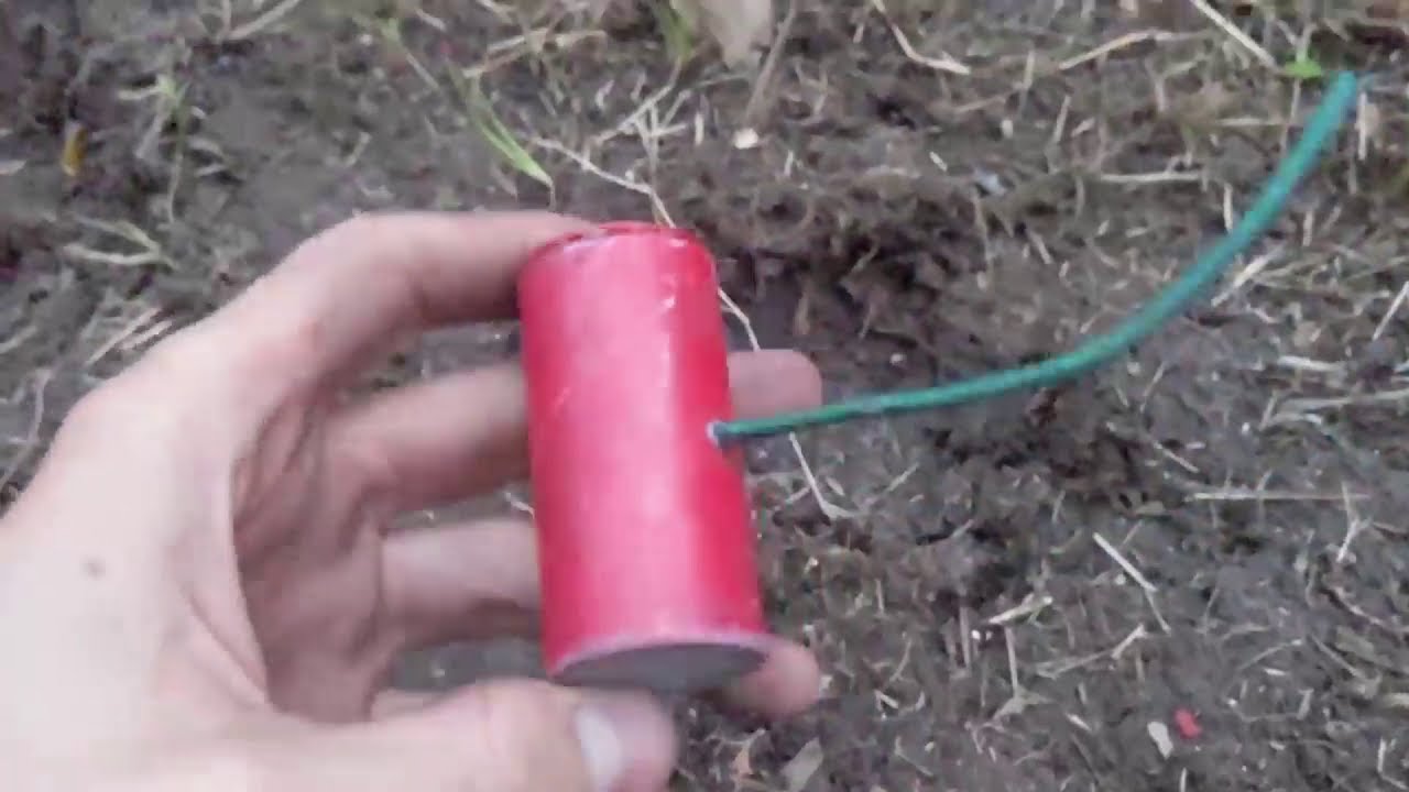 M-80 fireworks on cloudy day! - YouTube