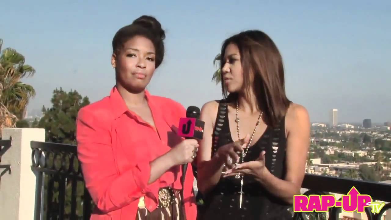 Amerie and Binkie of Electrik Red - Interview Each Other - YouTube