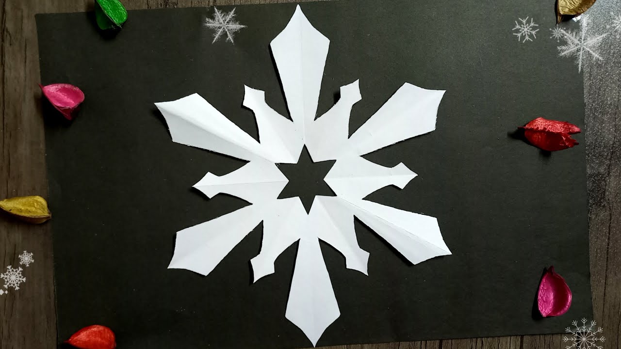 super easy snowflake in 2 minutes/Christmas Crafts ️ ️ - YouTube