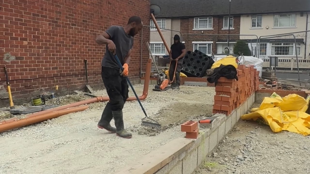 Preparing the oversite for concrete - YouTube