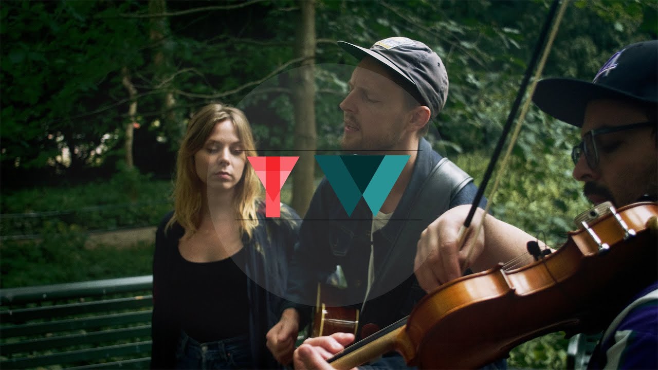 Kustvägen | Blåa jeans [Tiny Malme Sessions] - YouTube