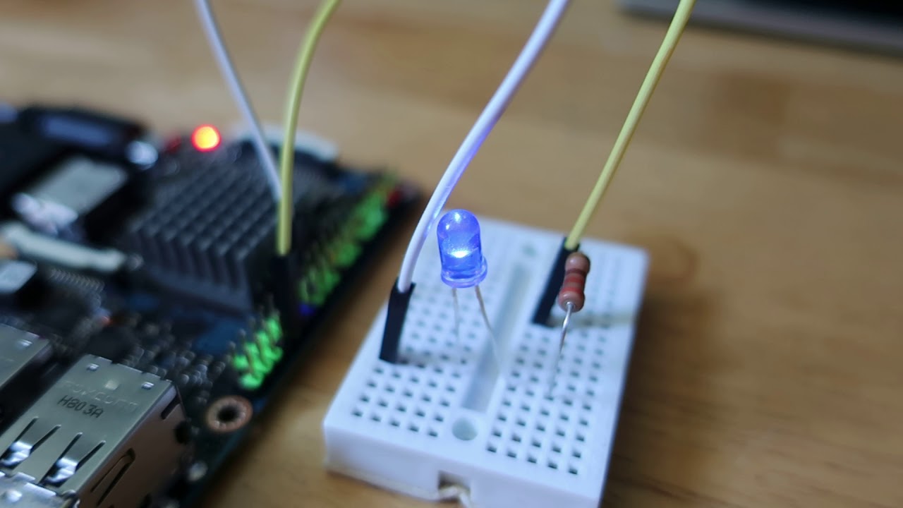 Tinker Board S PWM (wiringPi) - YouTube