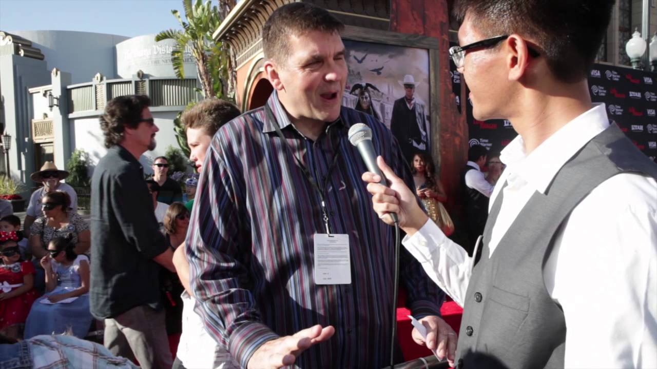 Jon Storbeck - Disney's "The Lone Ranger" World Premiere - YouTube
