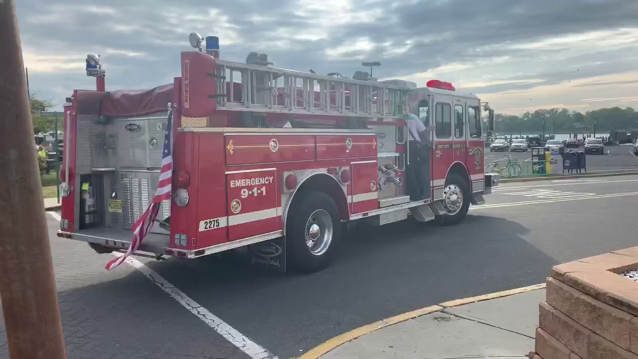 Keyport Fire Department 22-75 Arriving Annual Inspections - YouTube