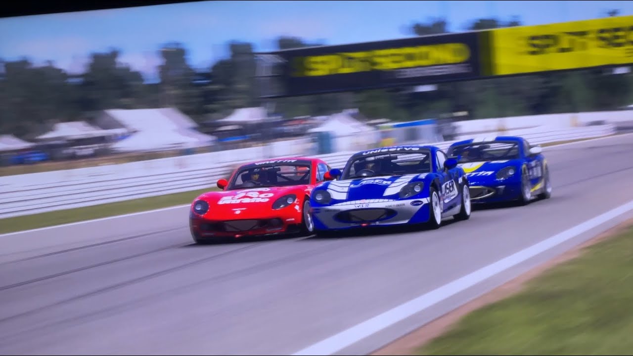 (Sim Racing) Fight for the lead, last 4 laps. Ginetta G40 | Júnior ...